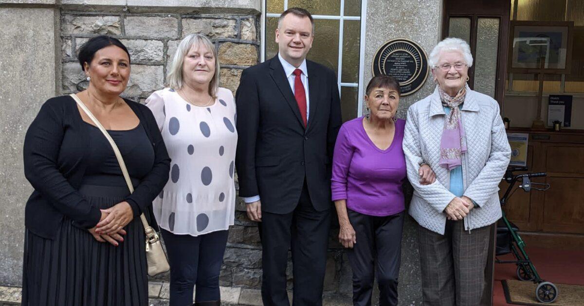 Torfaen MP commemorates all-Black 320th Balloon Barrage Battalion to ...